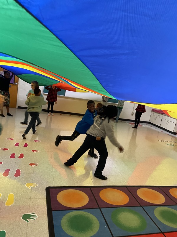 Parachute Fun | Northwest Elementary